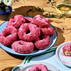 Raspberry-Dusted Sfinge (Moroccan Donuts) – HexClad Cookware AU