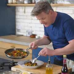 Why Gordon Ramsay Uses HexClad Pans & Cookware Sets – HexClad Cookware AU